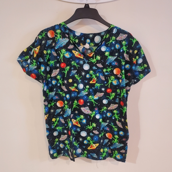 cotton club | Tops | Vintage Retro Alien Ufo Space Scrub Top Cotton ...